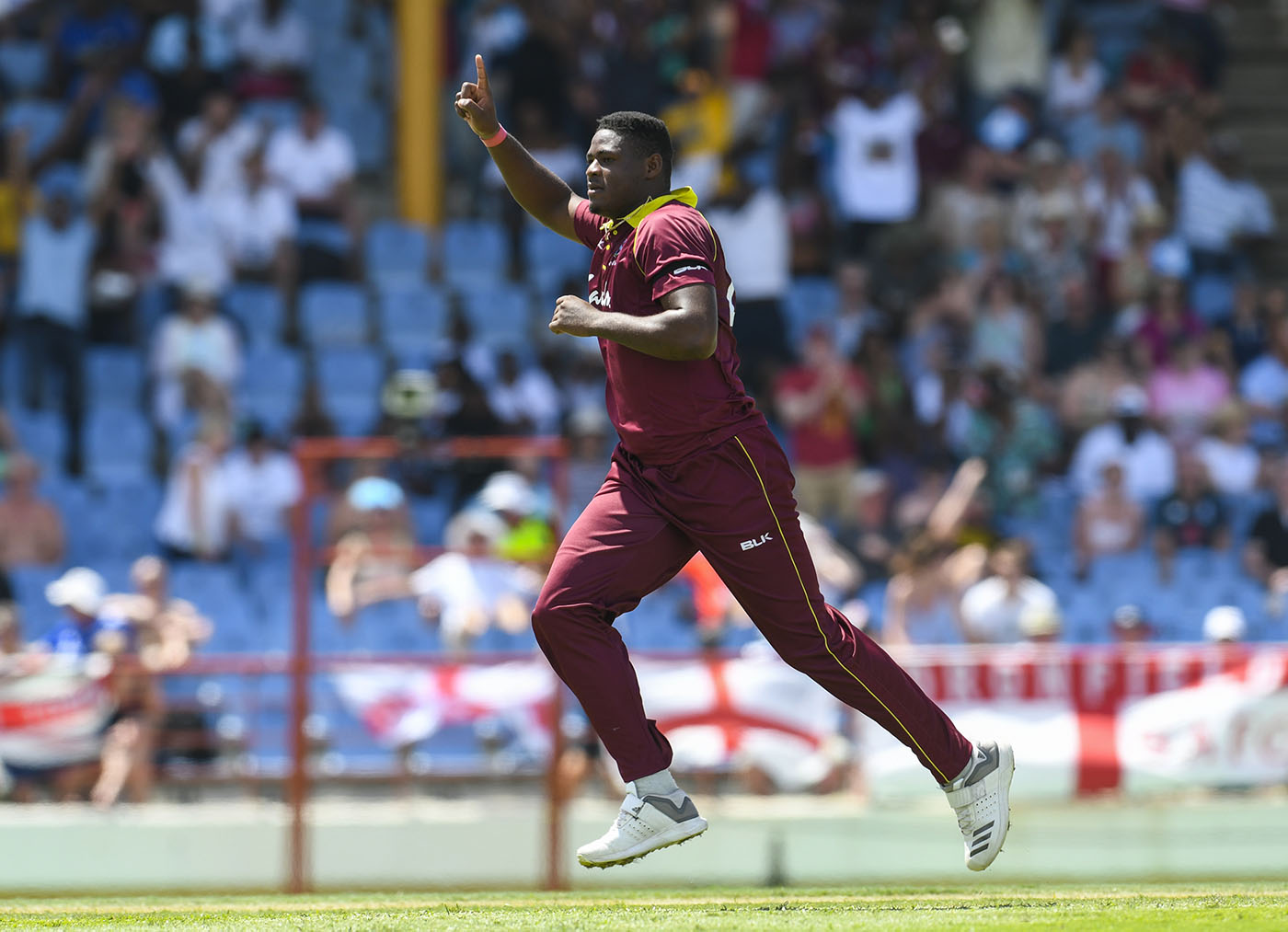 ODI: Thomas, Gayle destroy England to level series - News Room Guyana