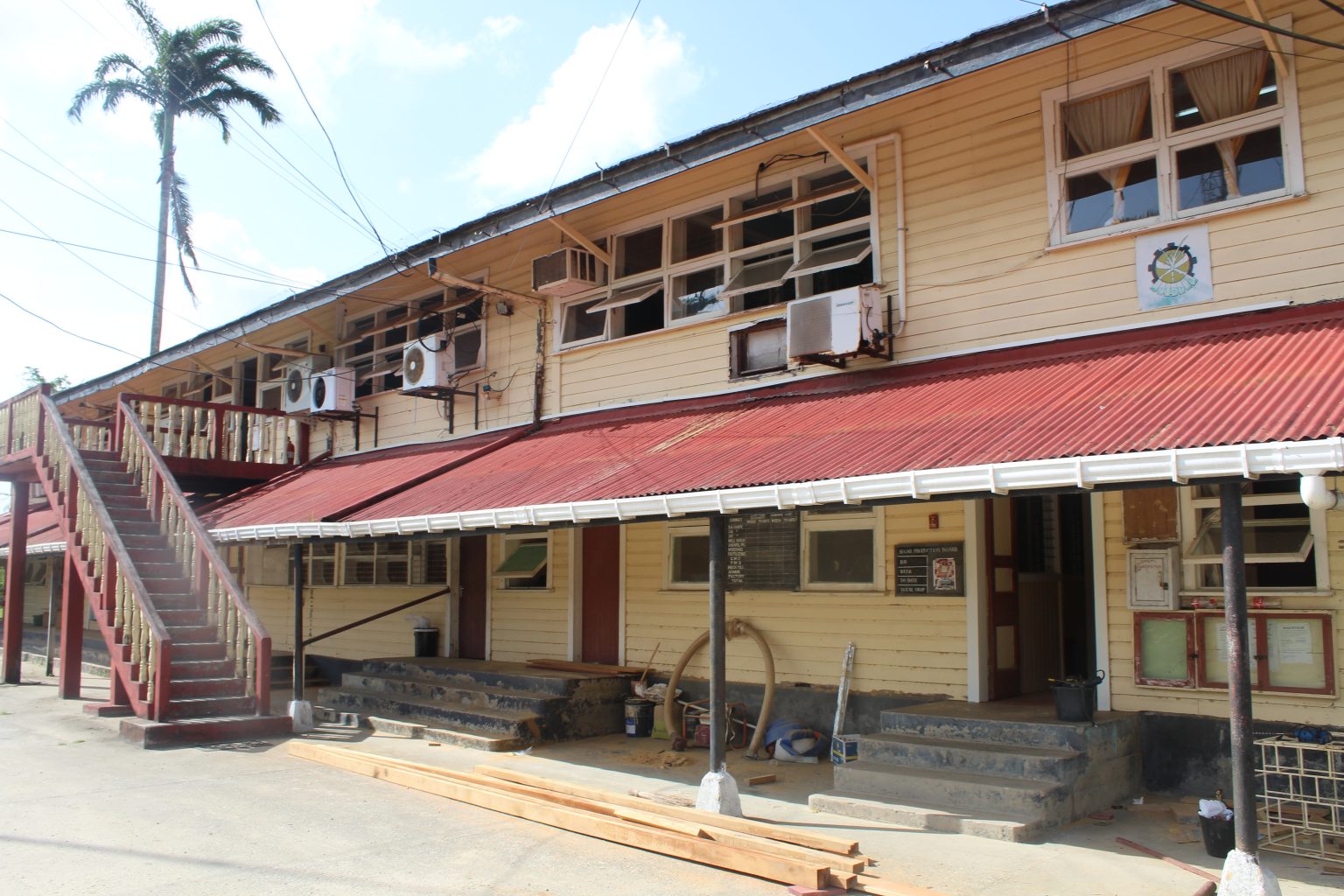 NICIL harvests over 350 acres of rice from Wales Estate - News Room Guyana