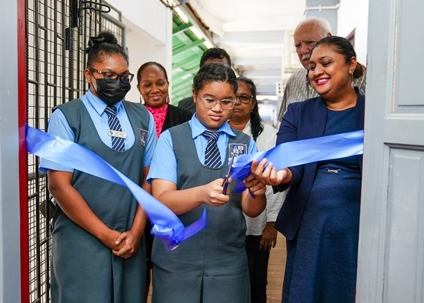 $5.5 million Smart Classroom commissioned at St. Stanislaus College ...