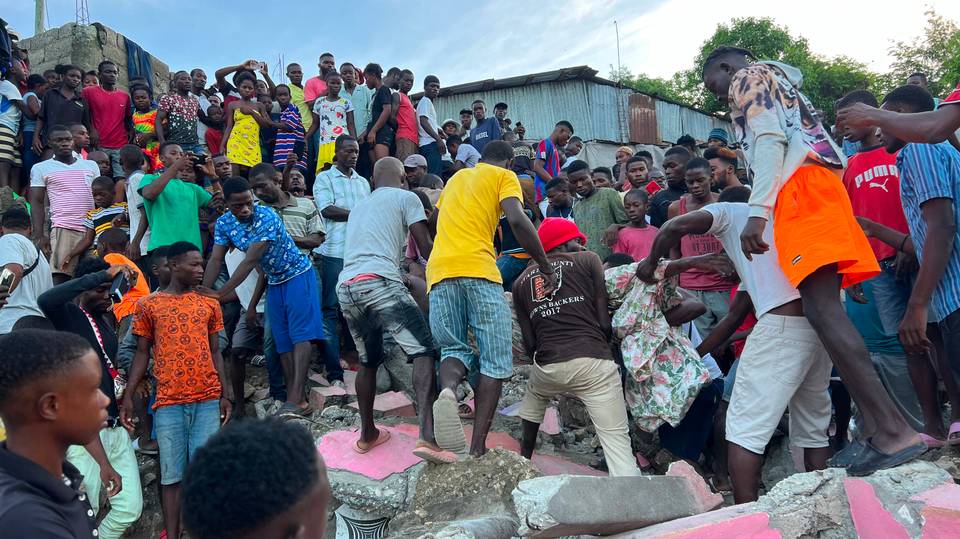 Four dead, homes demolished as earthquake strikes southwestern Haiti ...