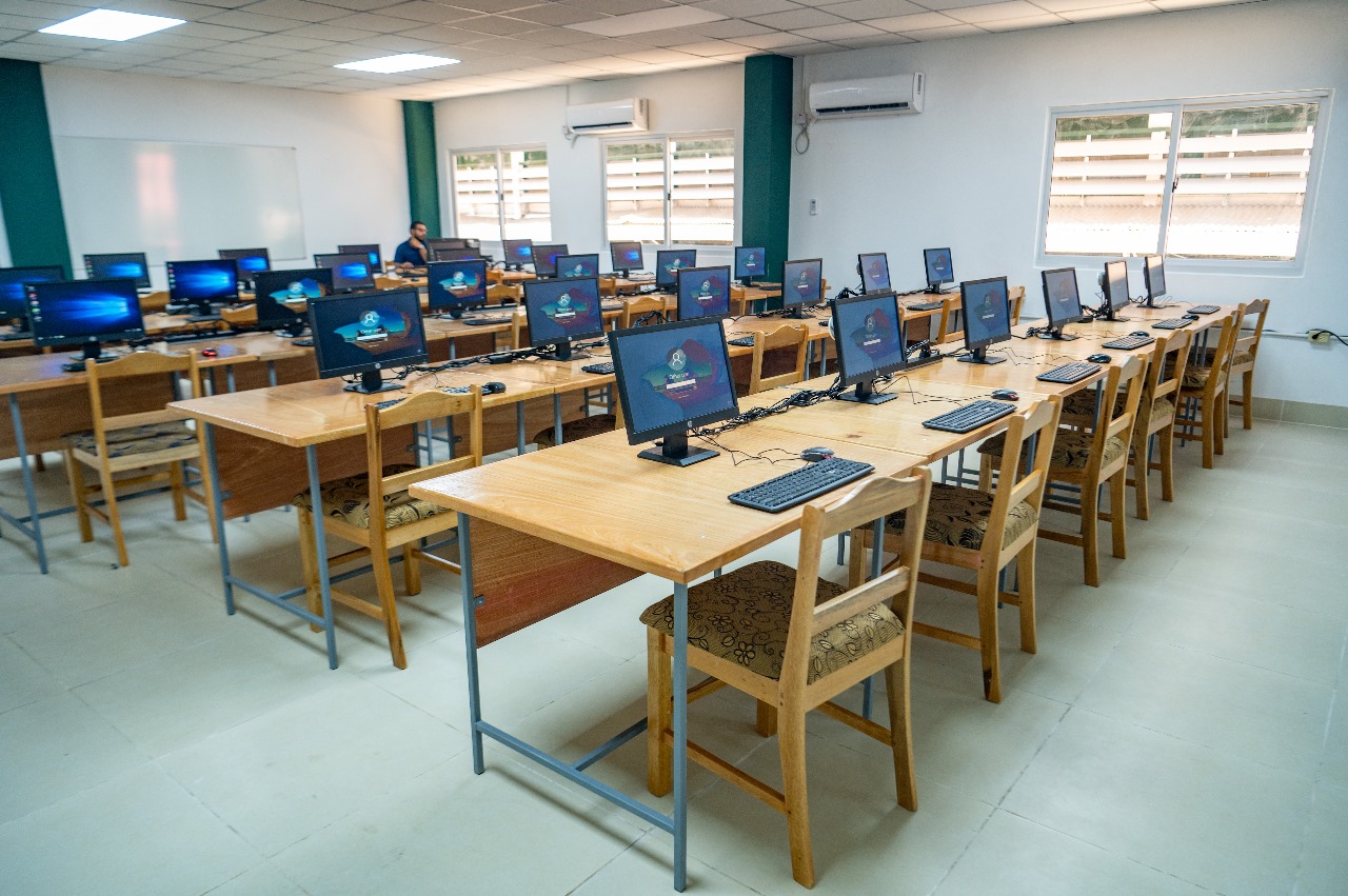 New $515M block commissioned at St Rose’s High School - News Room Guyana