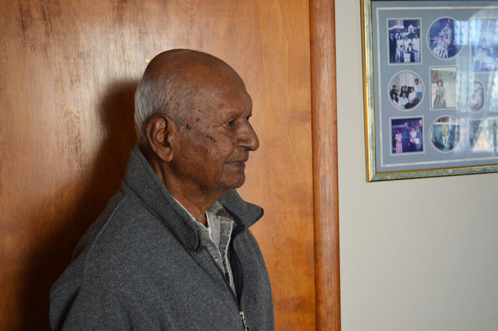 Joe Solomon, famous for his role in the first tied Test, dies - News ...