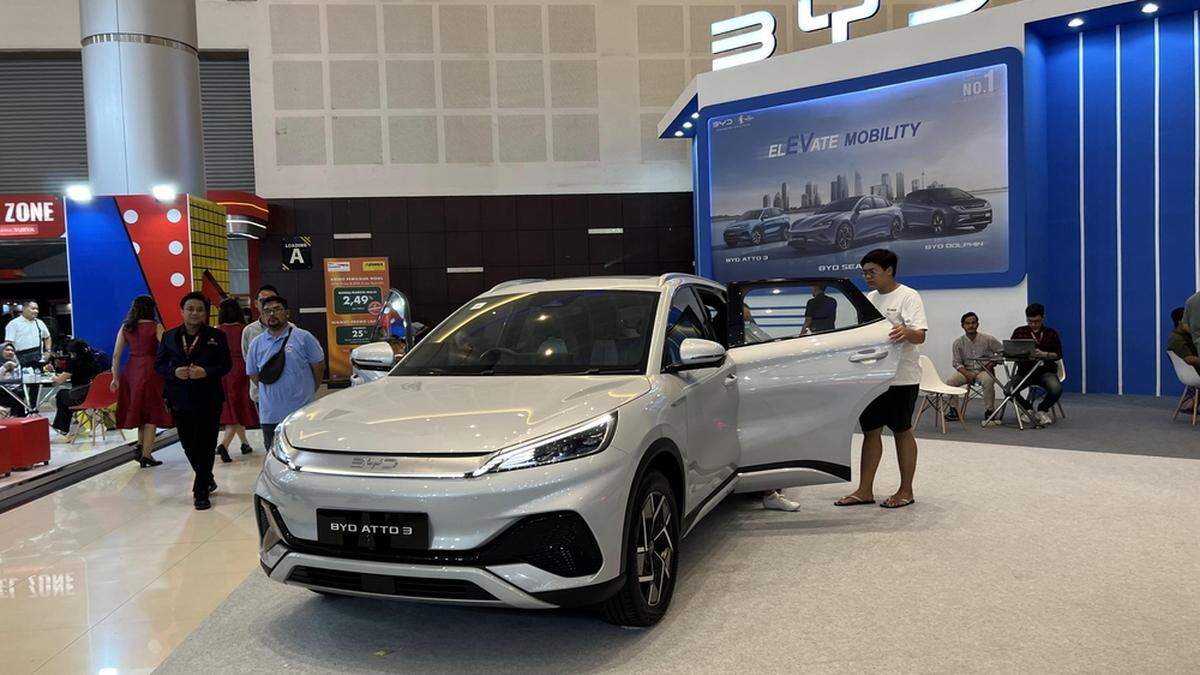 Chinese electric carmaker BYD sales beat Tesla - News Room Guyana