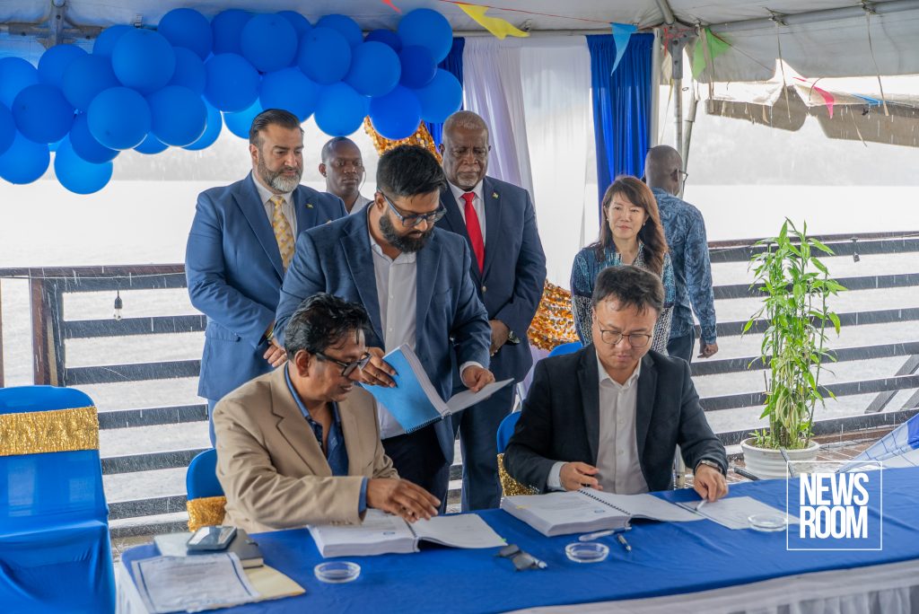 With contract signed, Linden to get Guyana’s largest solar farm yet ...